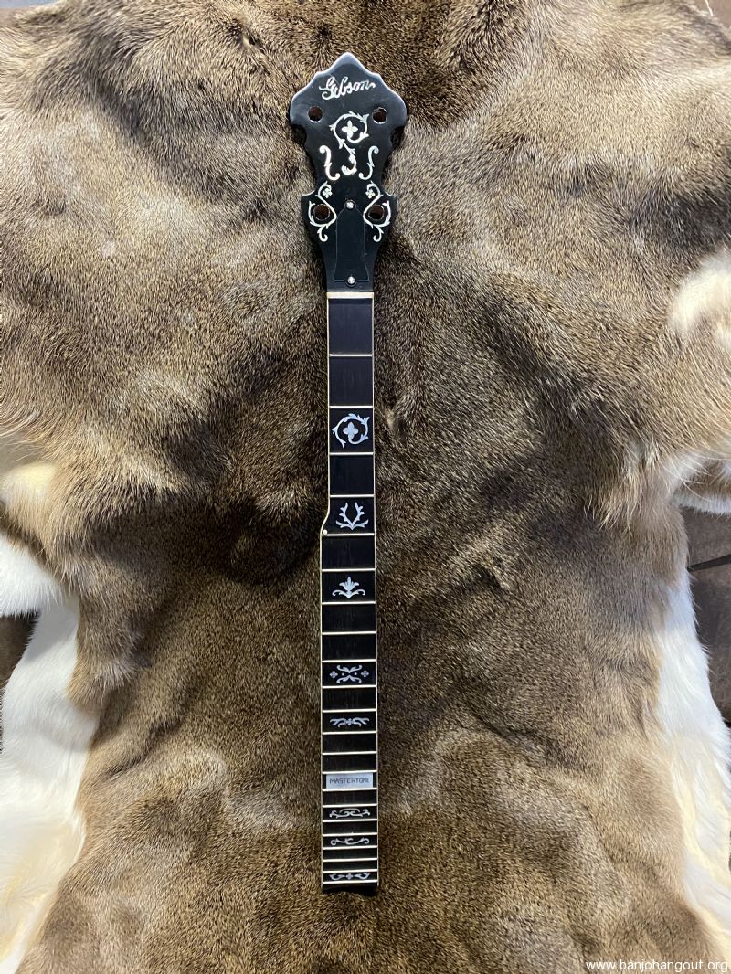 New Frank Neat Mahogany Neck - Used Banjo For Sale from Banjo Vault
