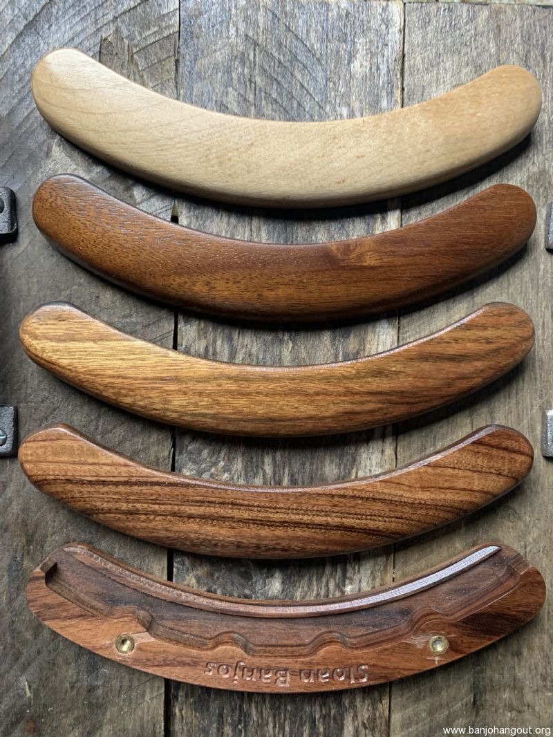 Banjo Hardwood Armrests: Holiday Special - Banjo Hangout