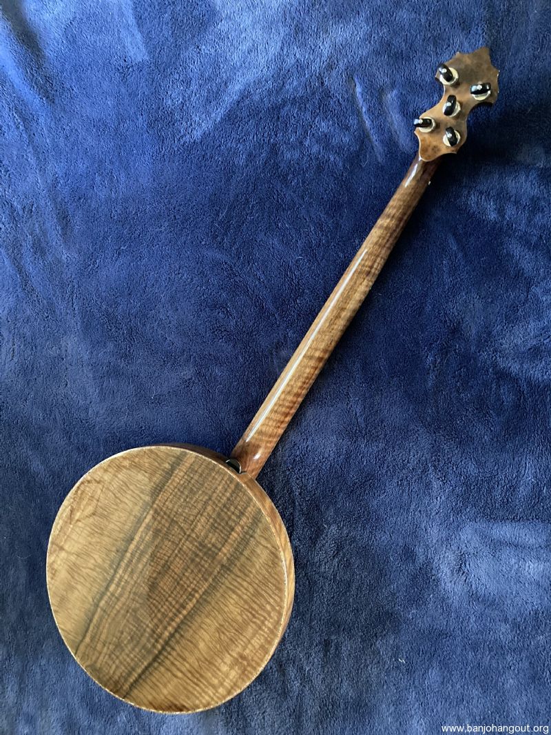 Bishline flamed walnut Custom tunneled 5th - Used Banjo For Sale at ...