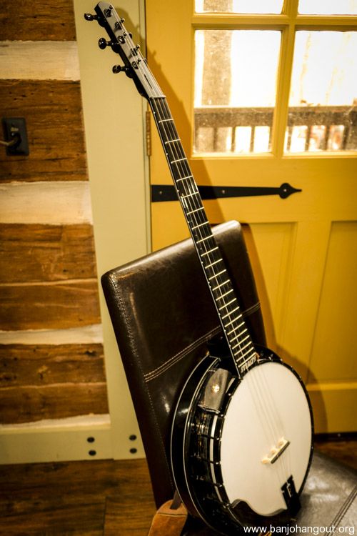Stealth Banjo, Maple, Beautiful ALL BLACK! Tunneled 5th String ...