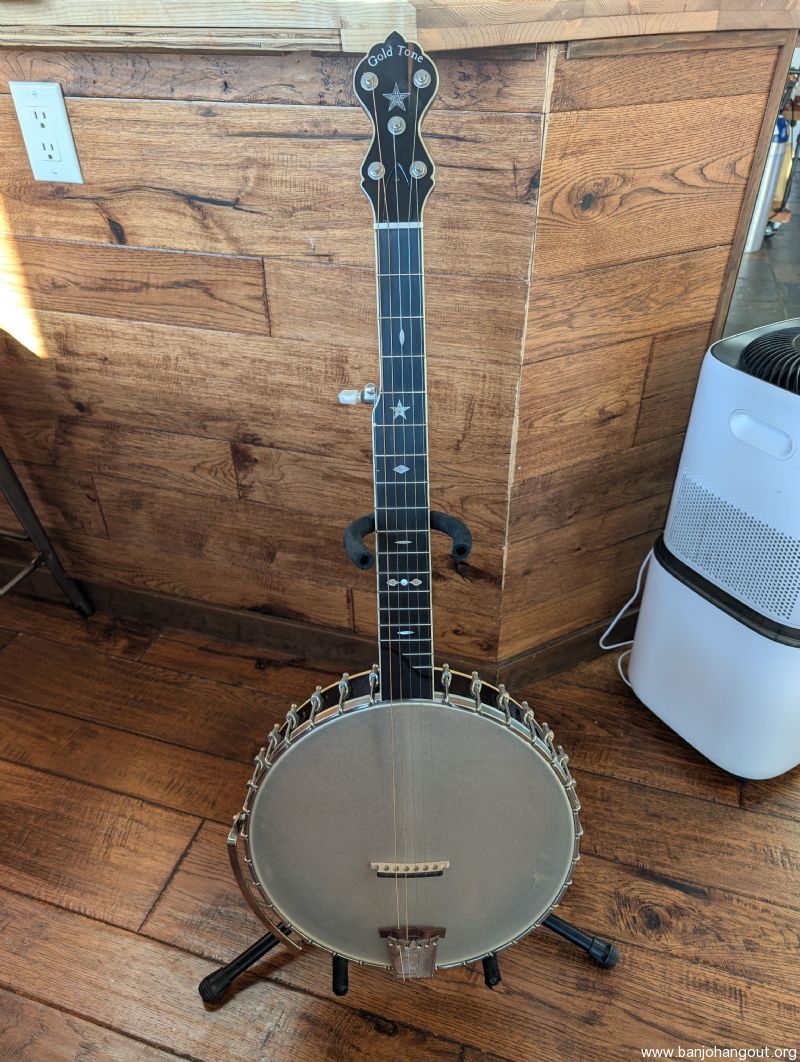 Gold Tone OT-6 six string lojo - Used Banjo For Sale from Banjo Vault