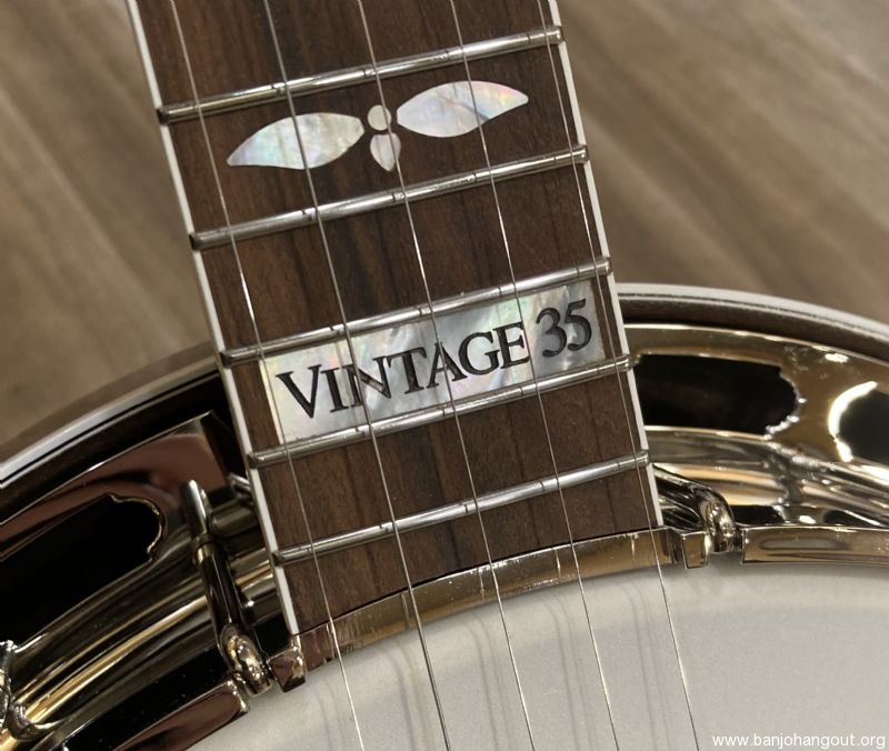 New Sullivan Vintage 35 Curly Maple w/Videos - Used Banjo For Sale at ...