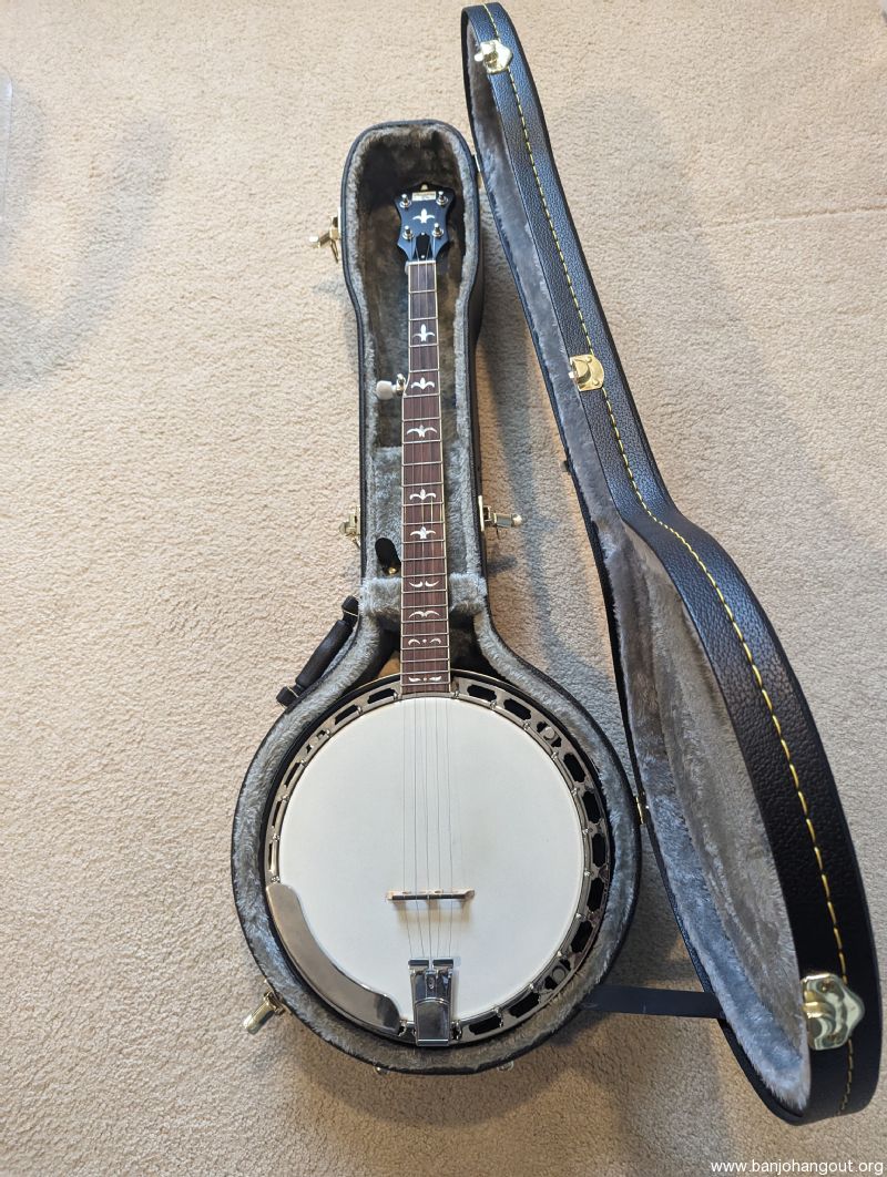 Recording King RK-35 - Used Banjo For Sale at BanjoBuyer.com
