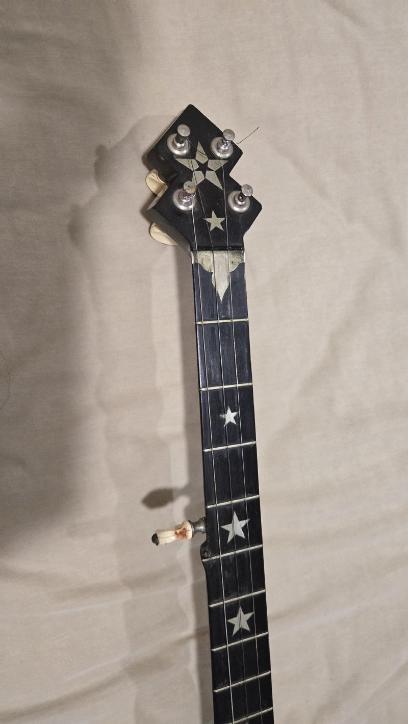 Help me identify please - Discussion Forums - Banjo Hangout