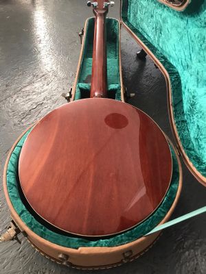 Help to identify an instrument - Discussion Forums - Banjo Hangout