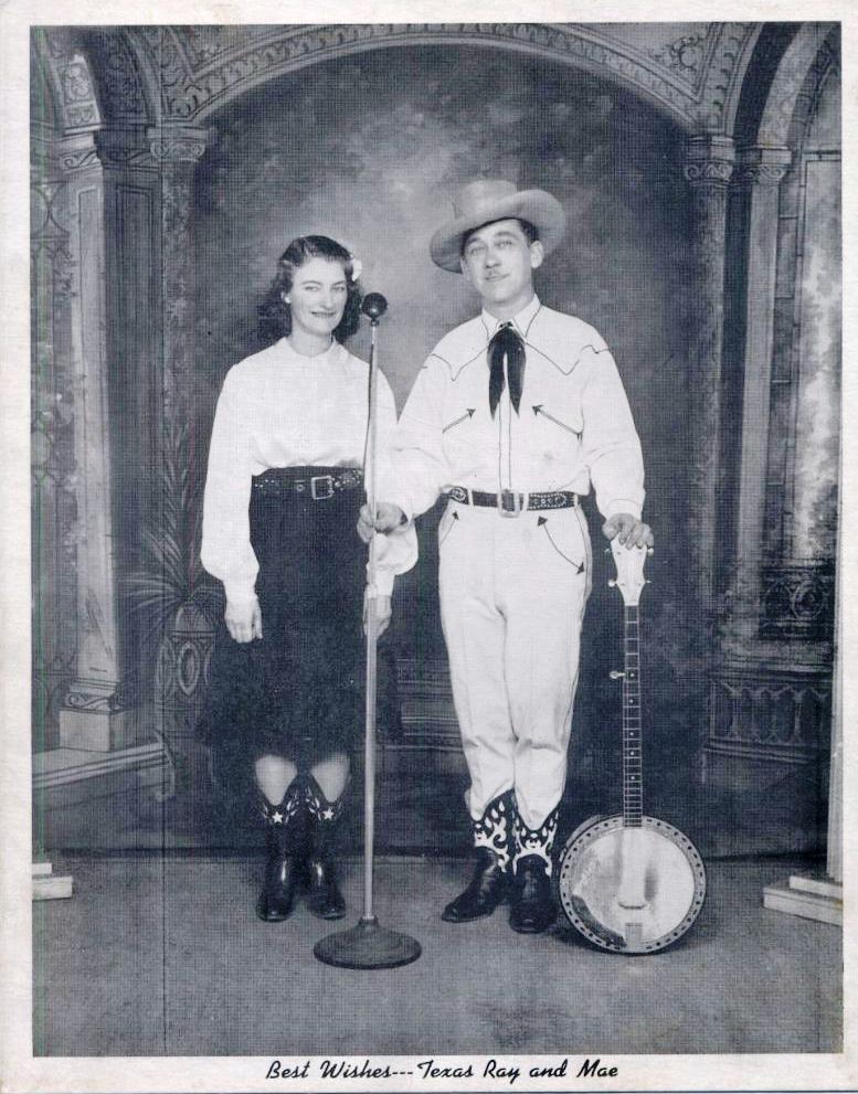 Texas Ray & Mae - beezaboy's Photos - Banjo Hangout