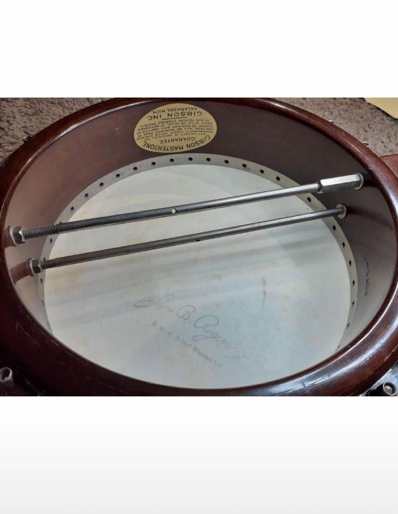 Inside - randybartlett's Photos - Banjo Hangout