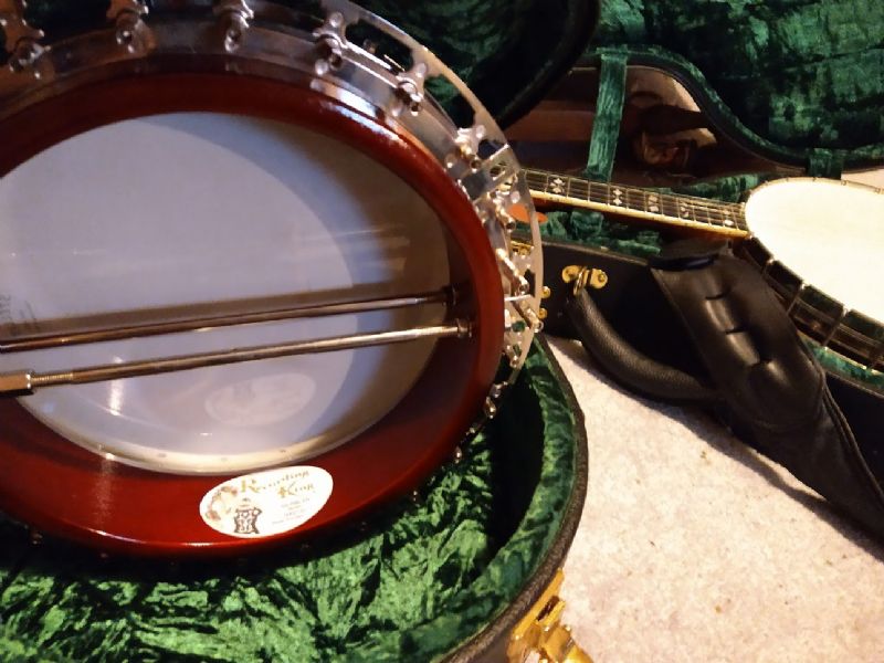 - Toothless in Kentucky's Photos - Banjo Hangout