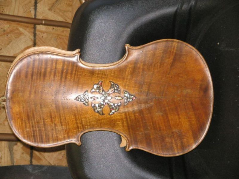2 Fiddles with the same backing pearl inlay - Discussion Forums ...